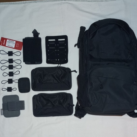 Vertx | Bags | Vertx Readypack Backpack With Accessories | Poshmark